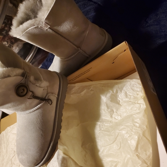 UGG | Shoes | Brand New Authentic Uggs | Poshmark